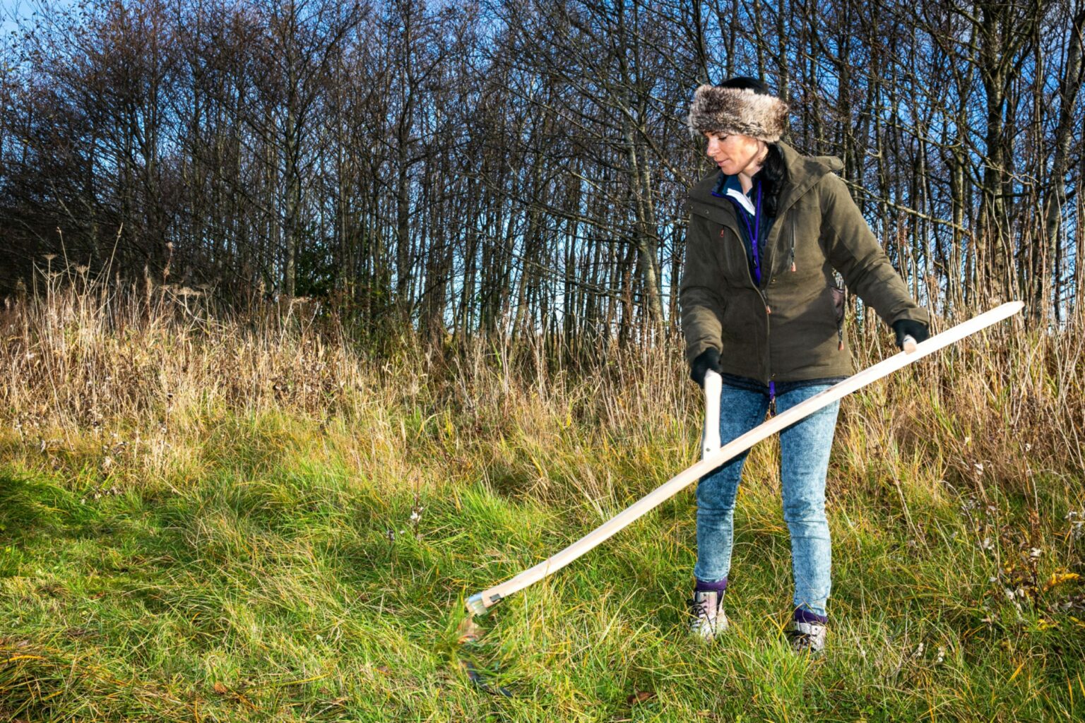 Reviving an ancient art via environmentally-friendly scything at St ...