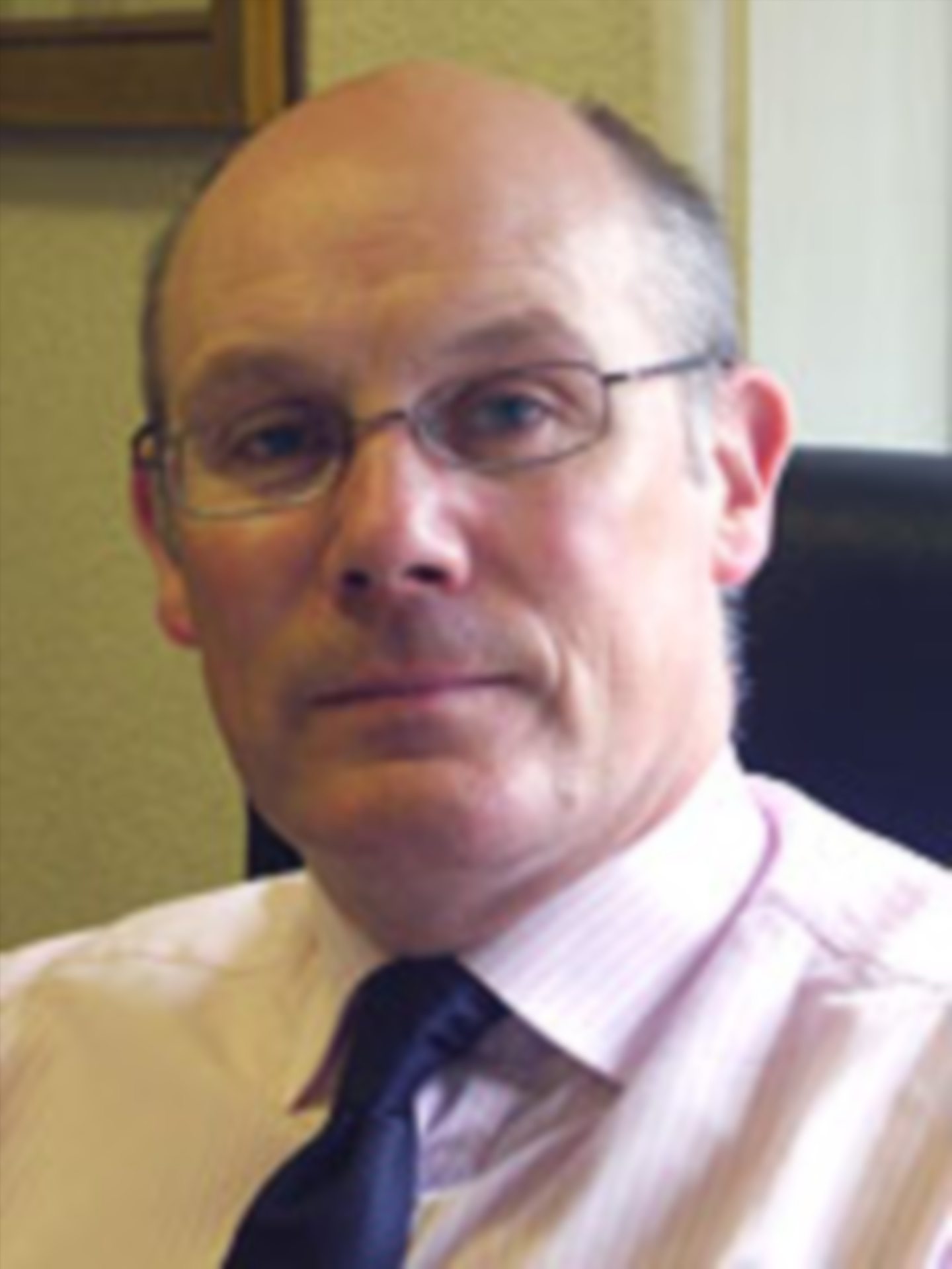 Suspended Dundee sheriff could face further action over sex claims