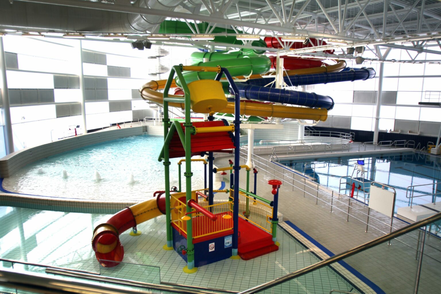 Pictures of new Olympia pool opening in Dundee in 2013