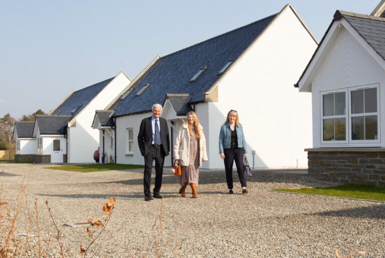 420 applications for just SIX Angus homes built after village primary ...