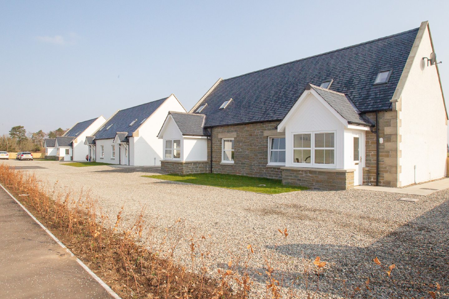 420 applications for just SIX Angus homes built after village primary ...