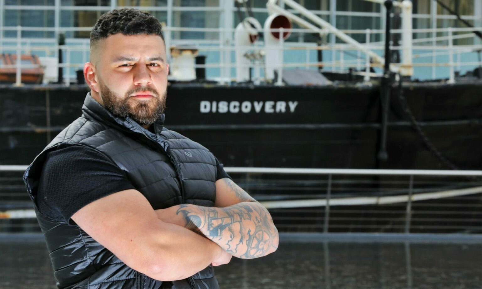 Dundee doorman ditches city pubs for acting career after bagging TV and ...