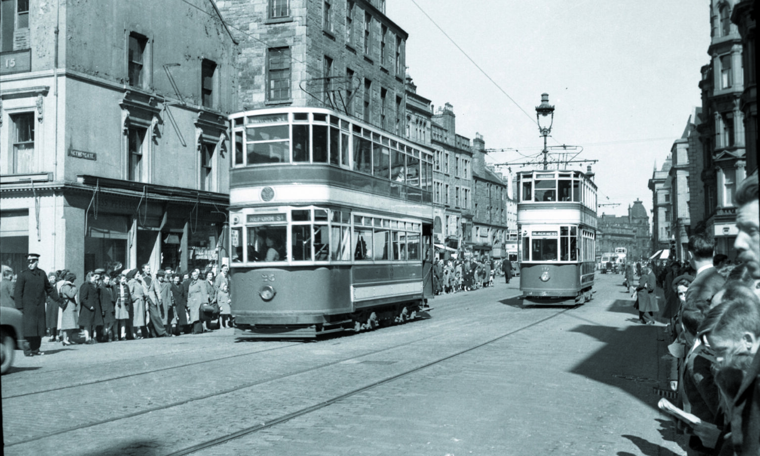 Dundee pair propose tram network for city