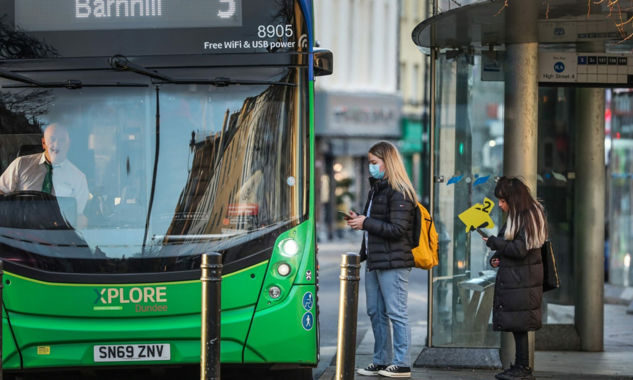 Council repeats pledge to return timetables to Dundee bus stops