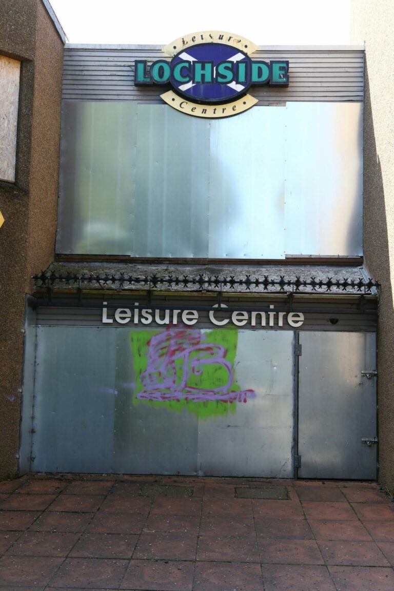 Demolition schedule set for Forfar's Lochside leisure centre
