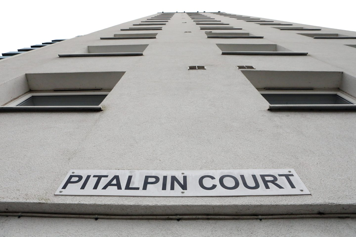 Abducted Dundee woman locked in flat for three nights with fractured ribs