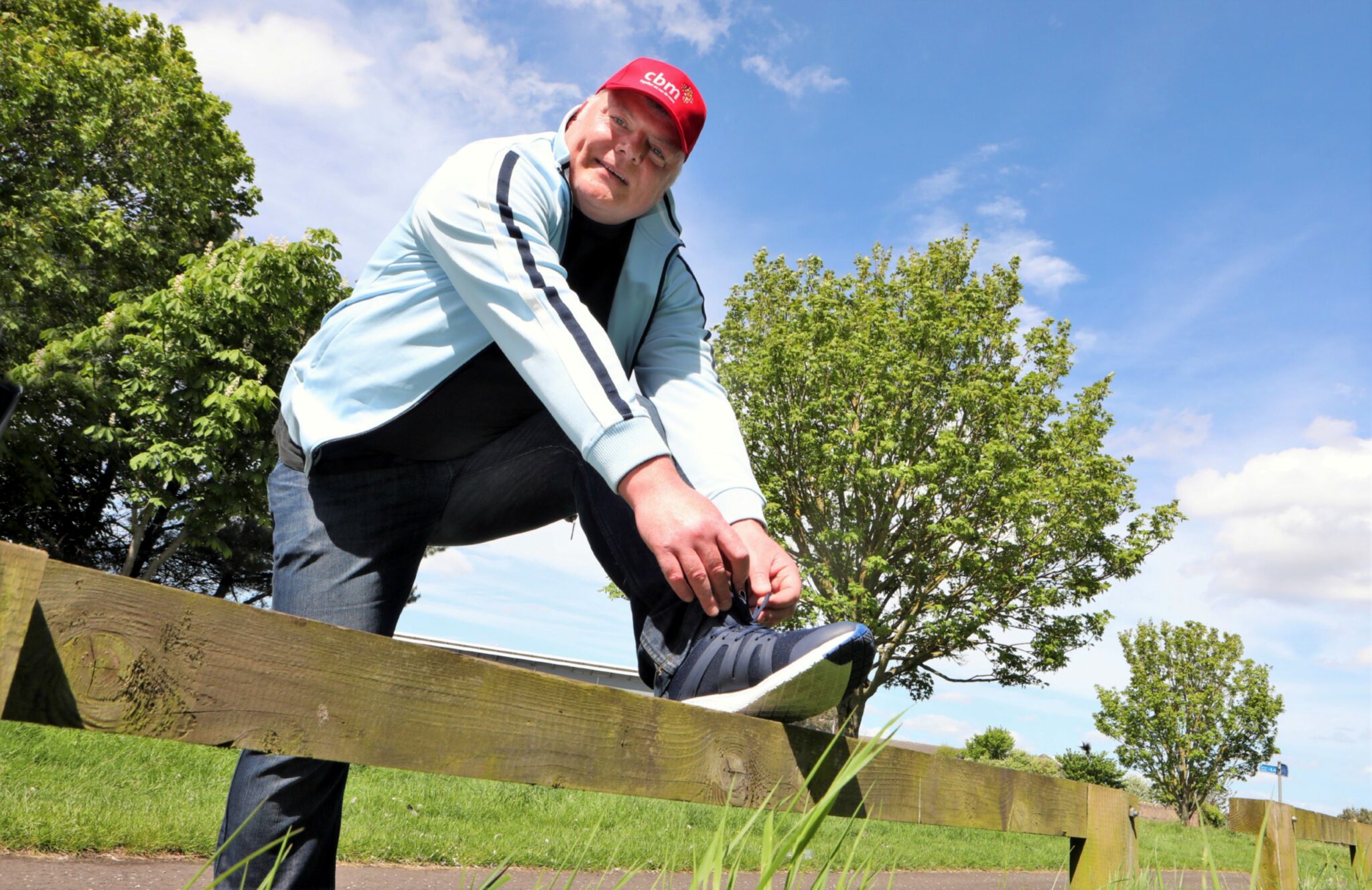 Angus man says fear of blindness due to cataracts drove him to consider ...