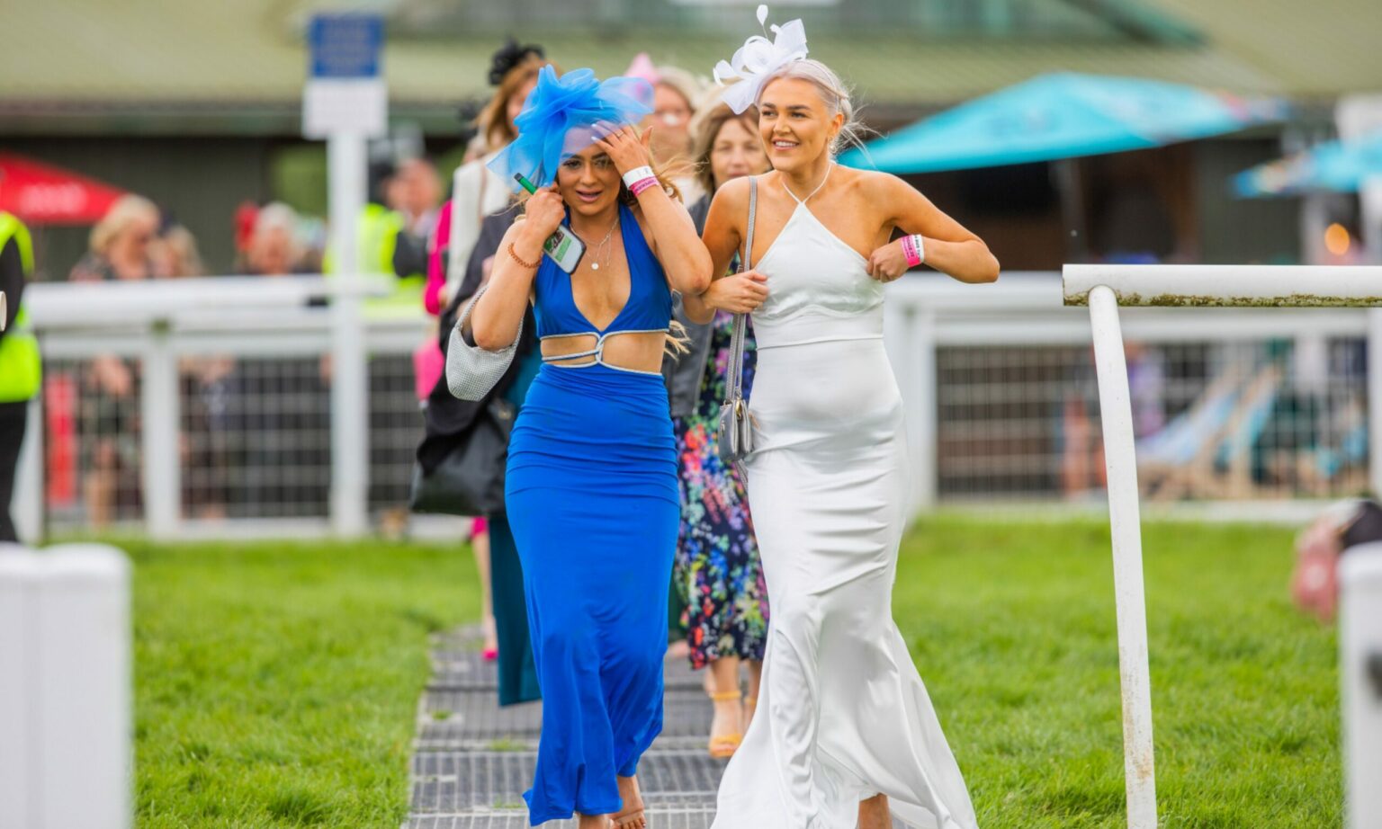Perth Races Ladies' Day: Best pictures as thousands enjoy event