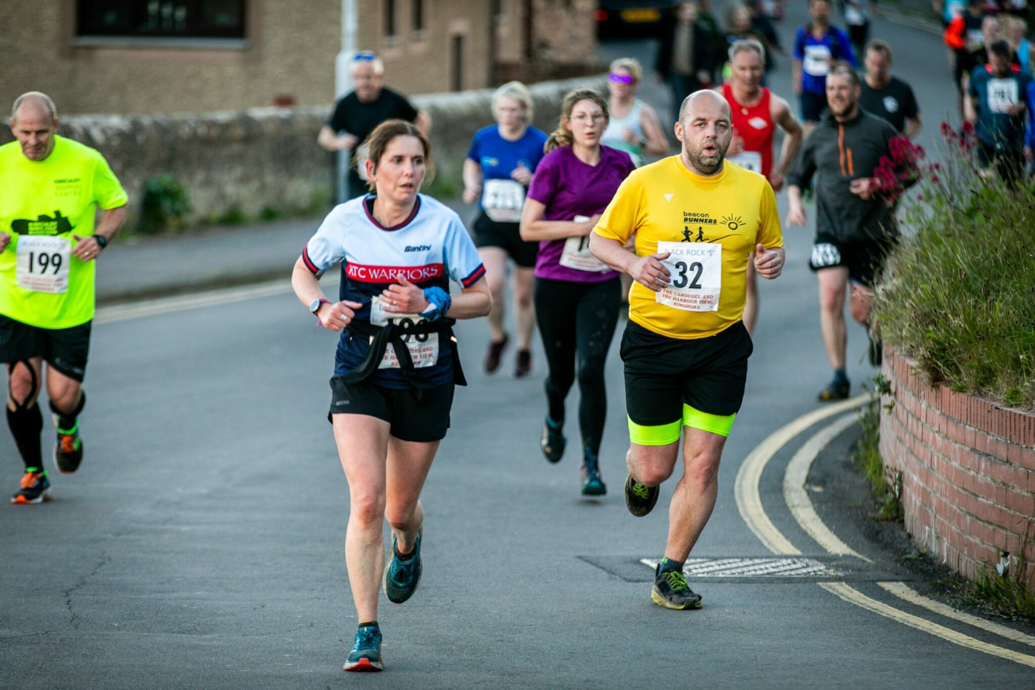 Black Rock 5 race: 1,200 runners get wet feet during annual Fife spectacle