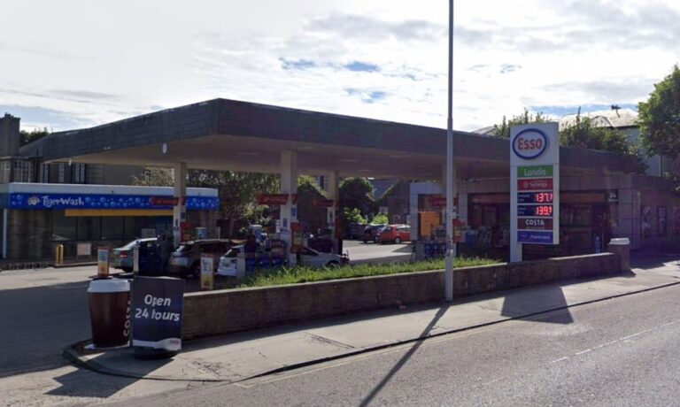 Crack addict knifed 'poor wee guy just doing his job' in Fife robbery