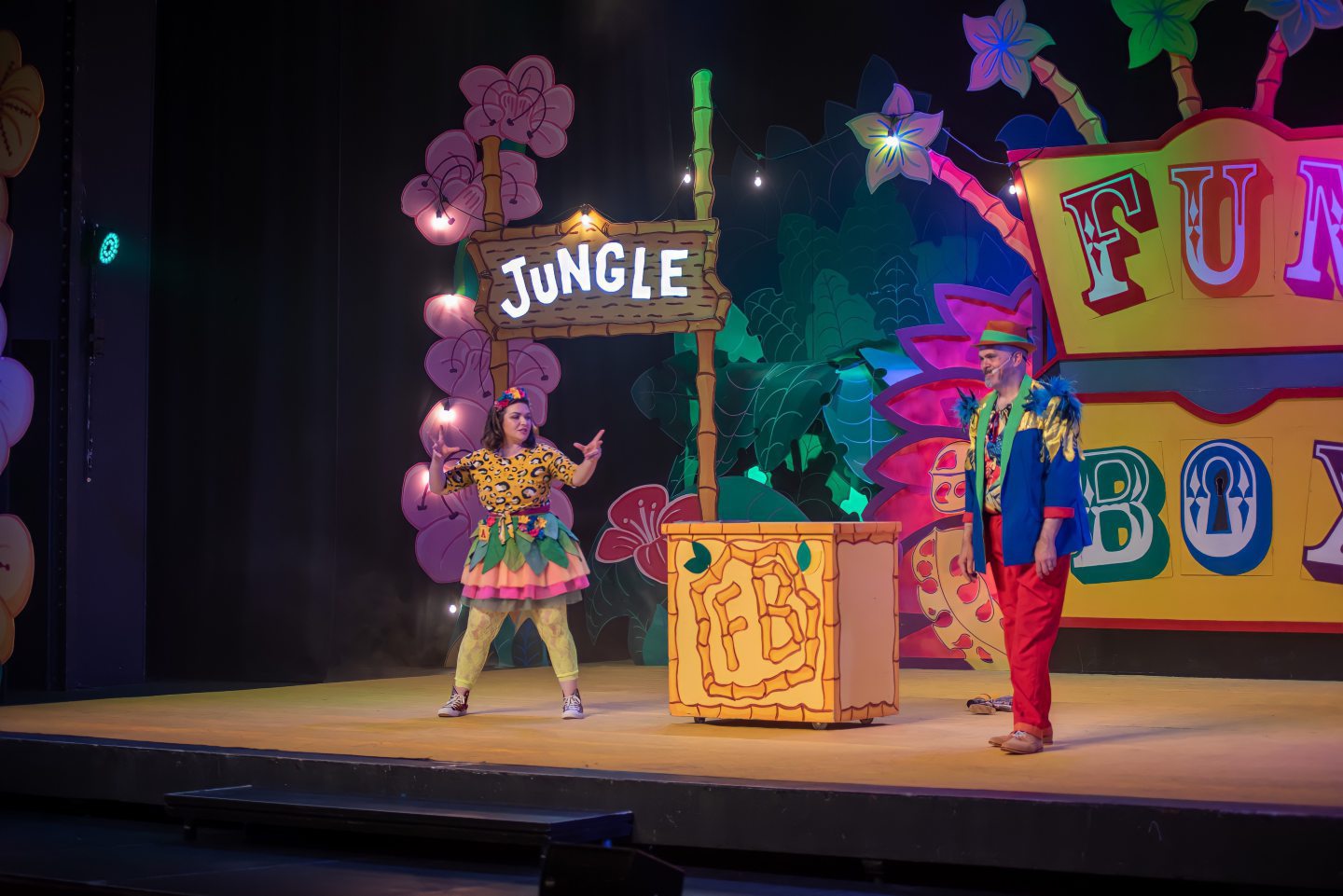 Family sing-along show Funbox performs for the last time in Dundee ...