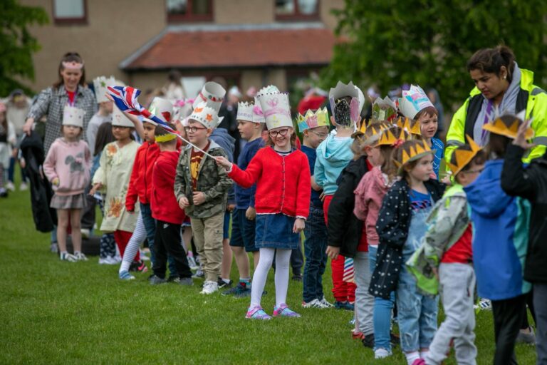 Queen's Platinum Jubilee: School parties held across Tayside and Fife