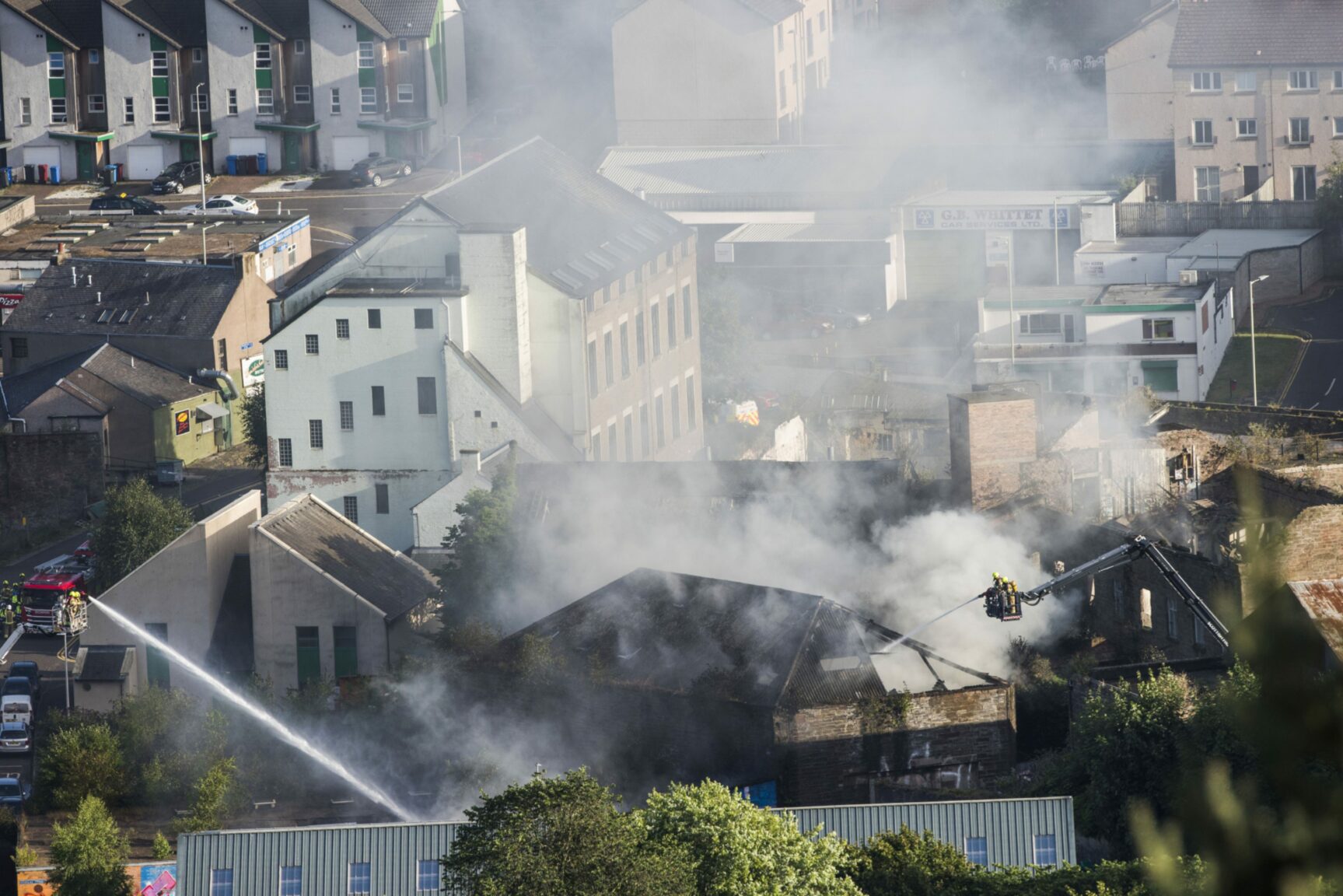 Brook Street: Dundee fire crews spend night tackling blaze at mill