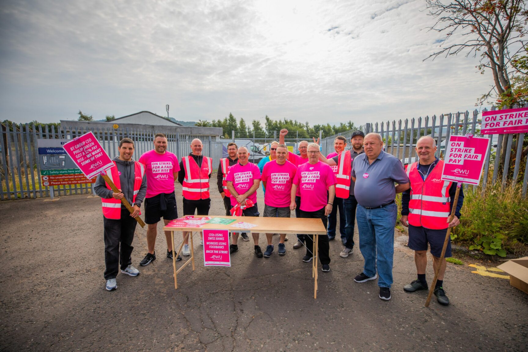 BT employees in Dundee, Perth and Fife take part in 24-hour strike