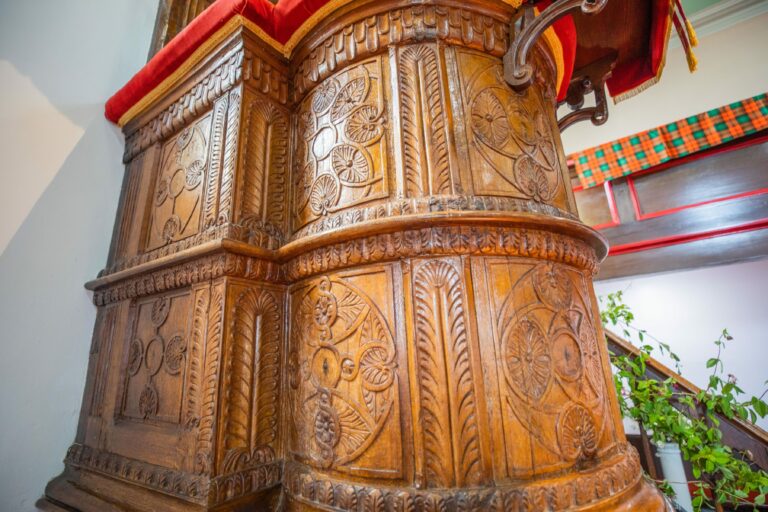 Angus kirk hosts final service after 188 years of worship