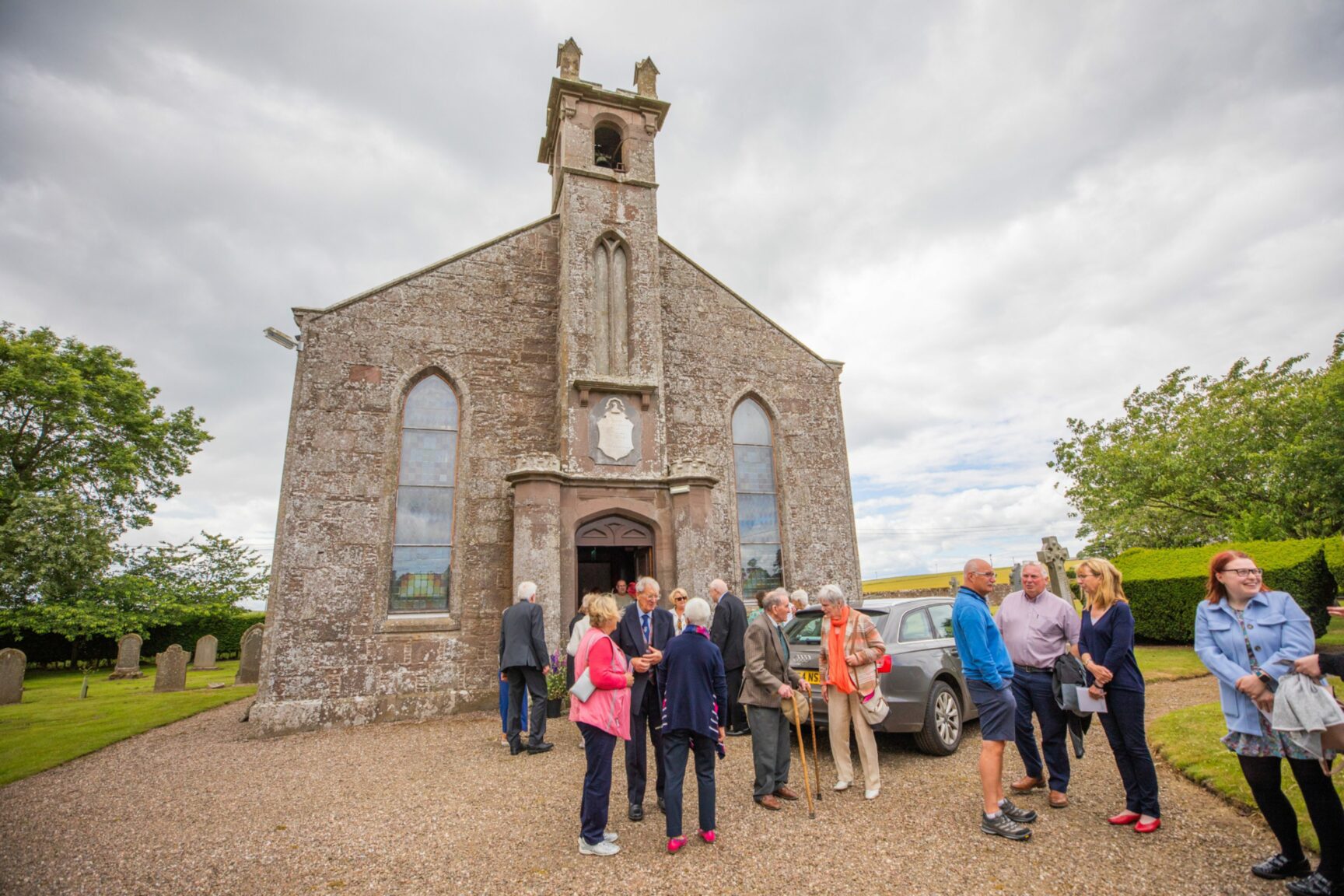 Angus kirk hosts final service after 188 years of worship