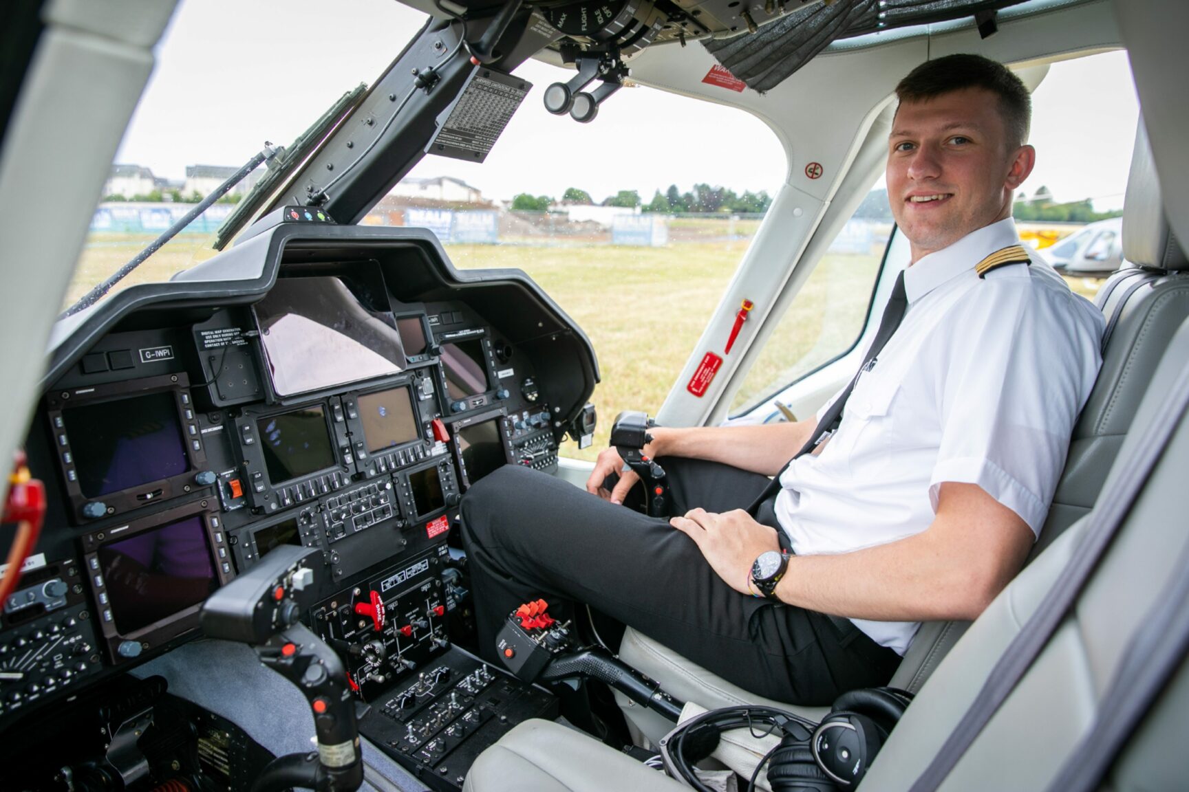 The super rich use helicopters to avoid 'pandemonium' at The Open