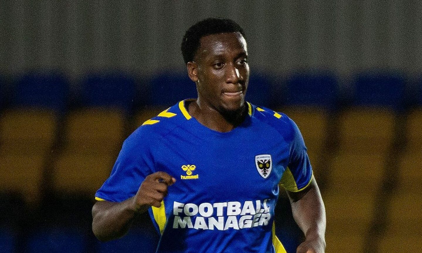 Dundee loanee Zach Robinson's future decided by AFC Wimbledon