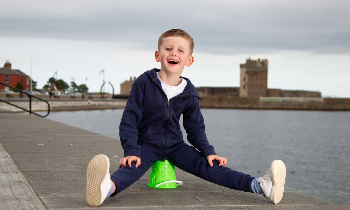 Meet litter picking hero Zander keeping Broughty Ferry clean