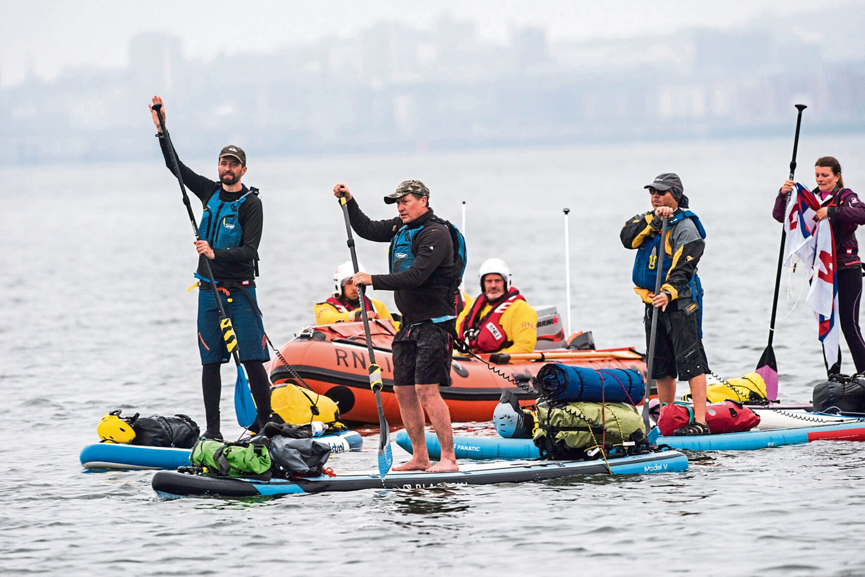 Paddleboarders journey length of River Tay for Broughty Ferry RNLI ...
