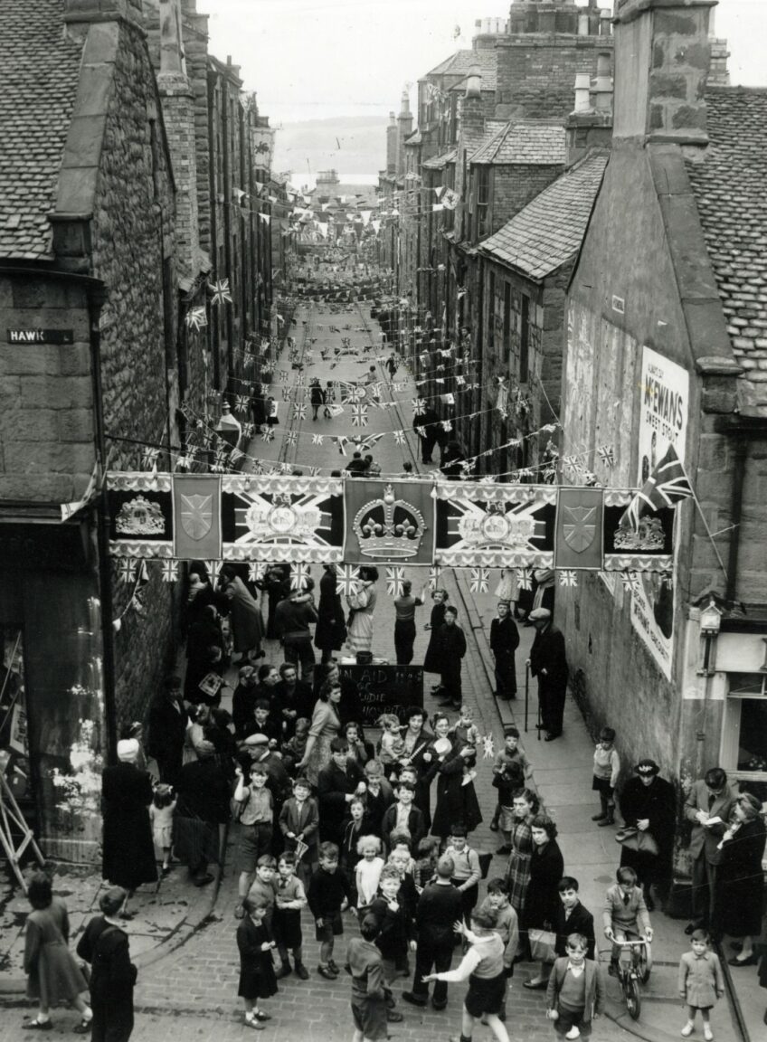 Dundee's appreciation for the Queen still felt almost 70 years later