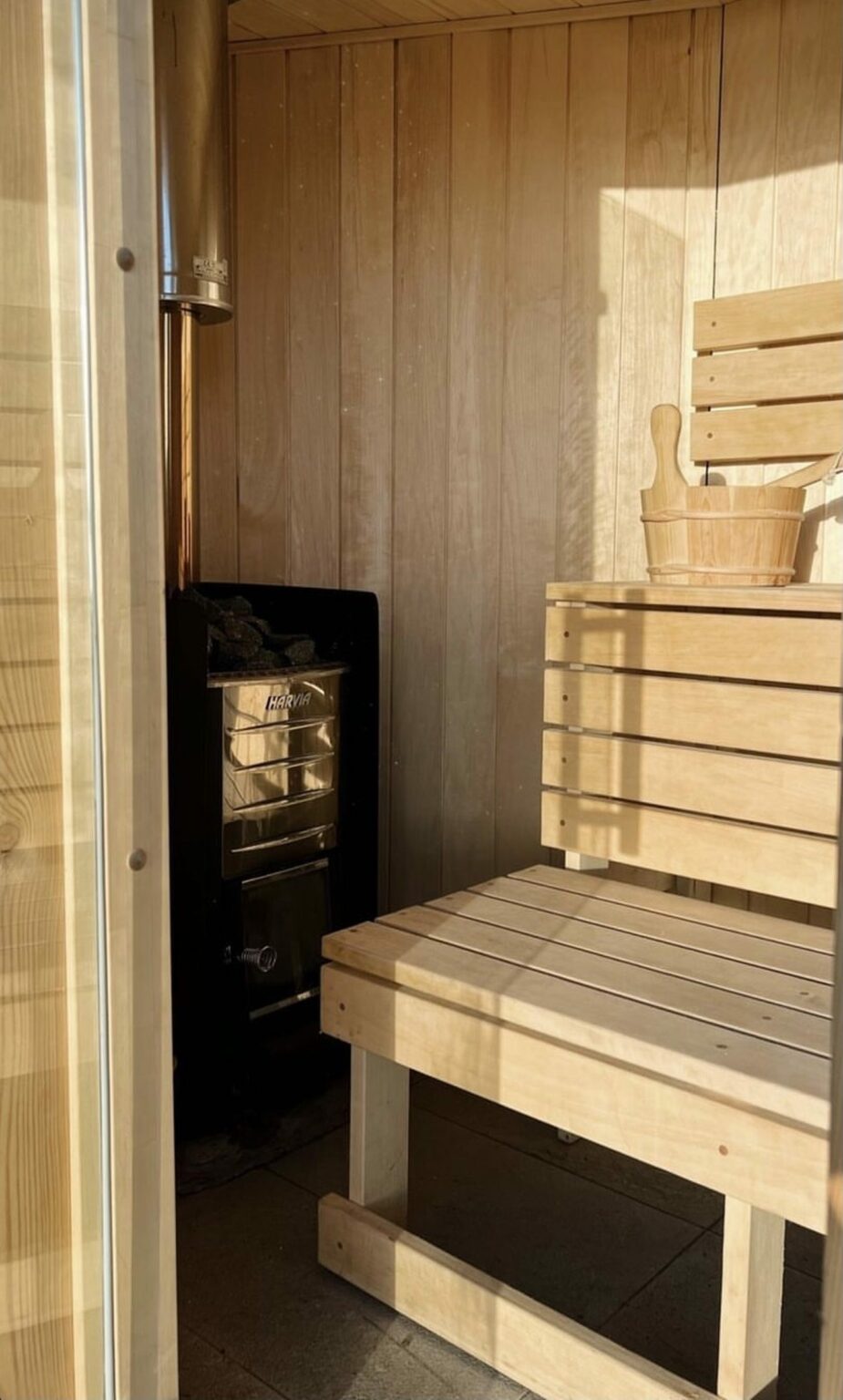 5 wellbeing benefits to having a sauna this festive season