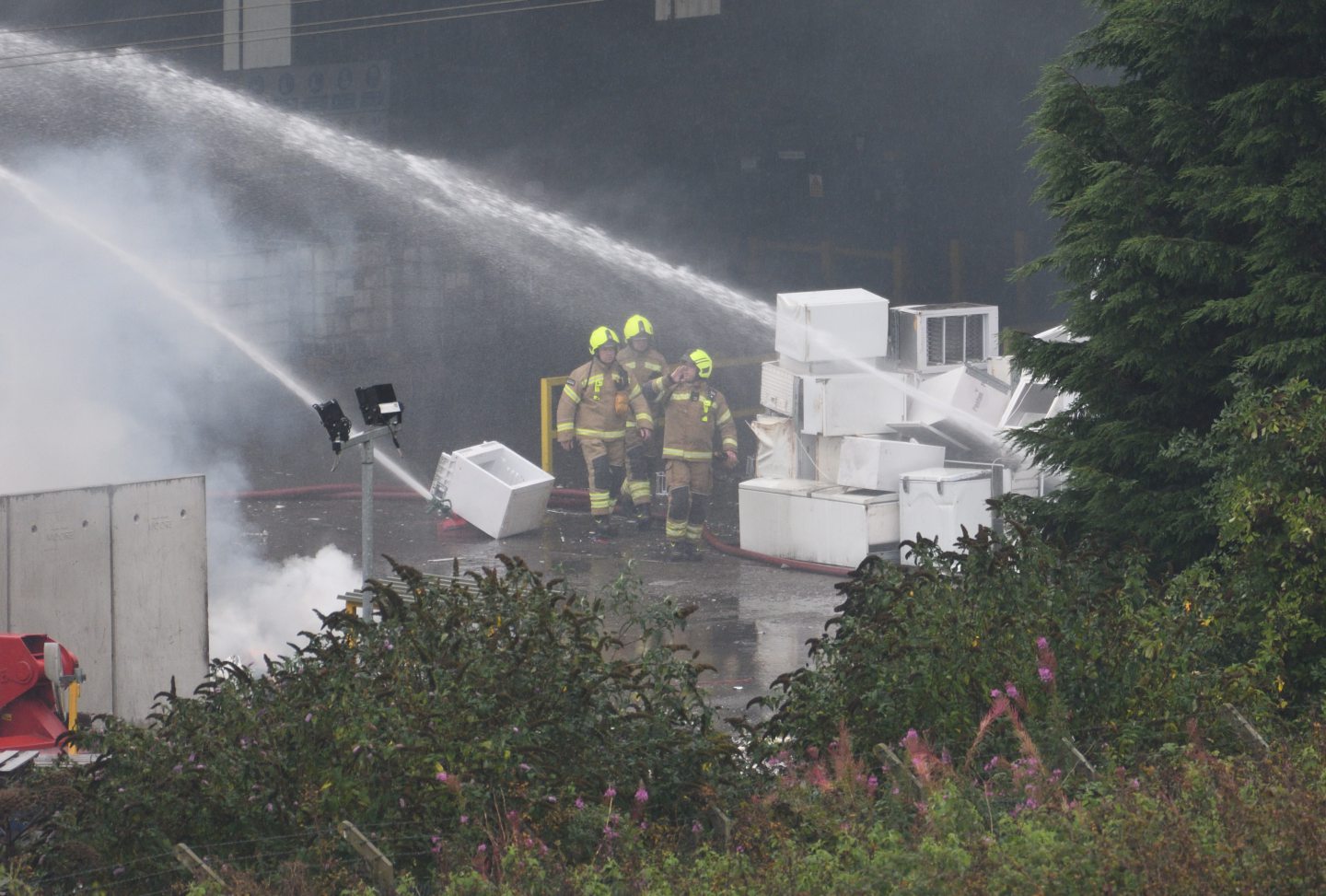 Fire crews tackle industrial estate blaze in Perth