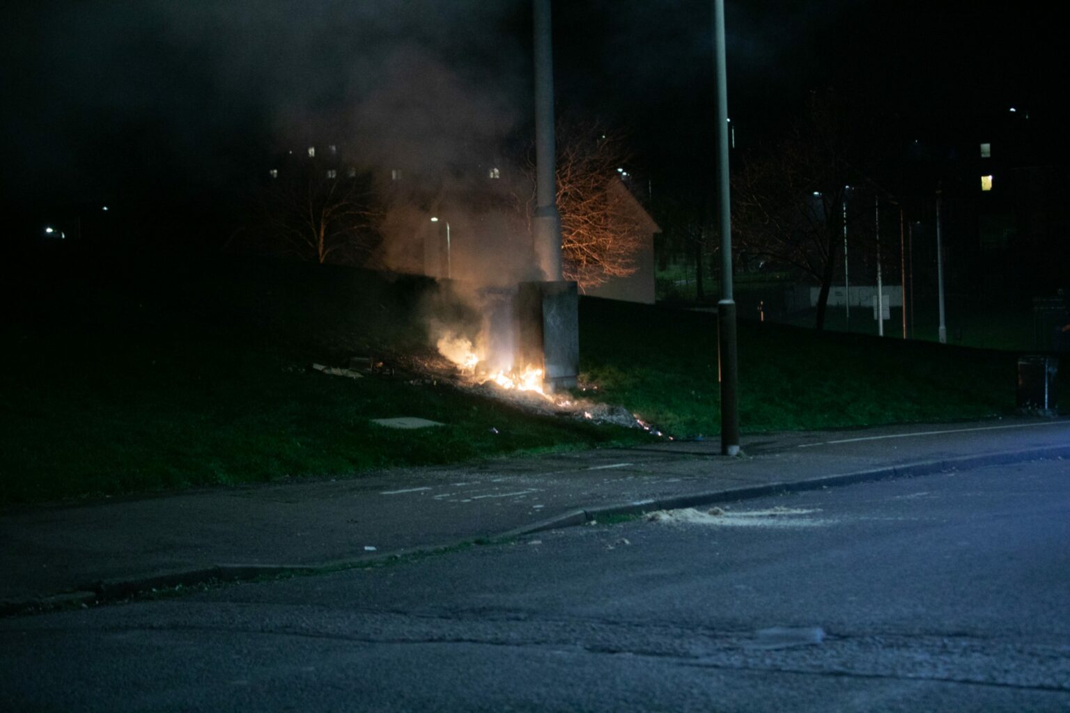 Balgowan Avenue: Dundee yobs set 'wall of fire' on Halloween