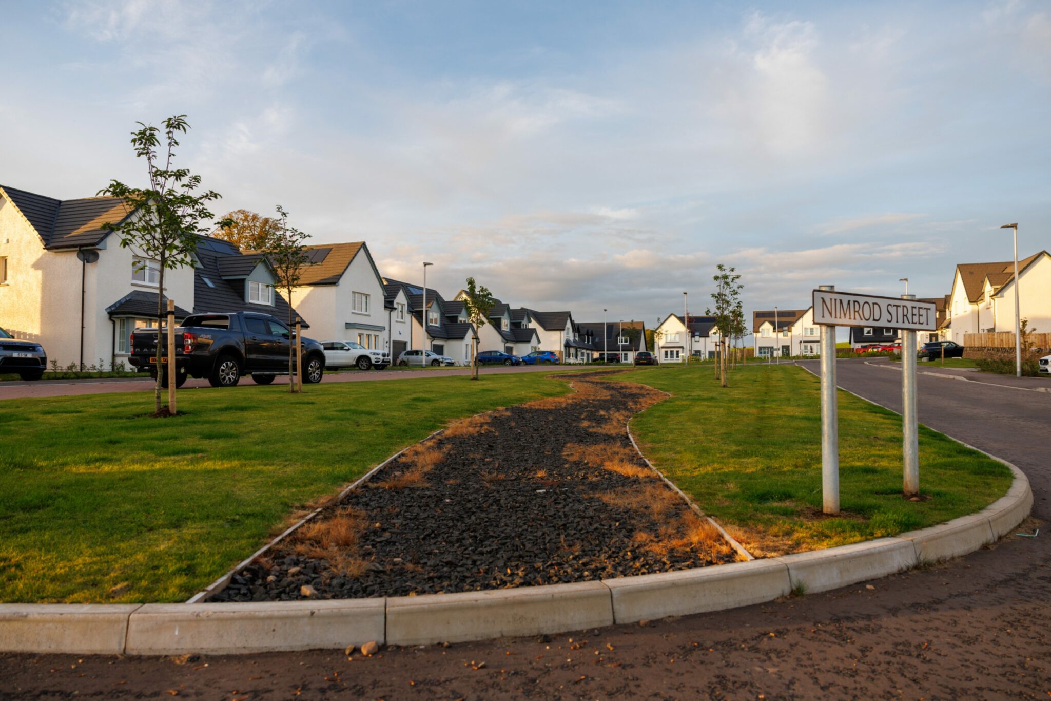 'Dangerous' unfinished path at Broughty Ferry development