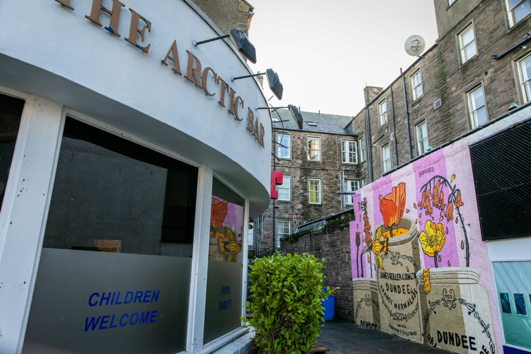 Marmalade mural at Dundee Keiller Centre celebrates city's history