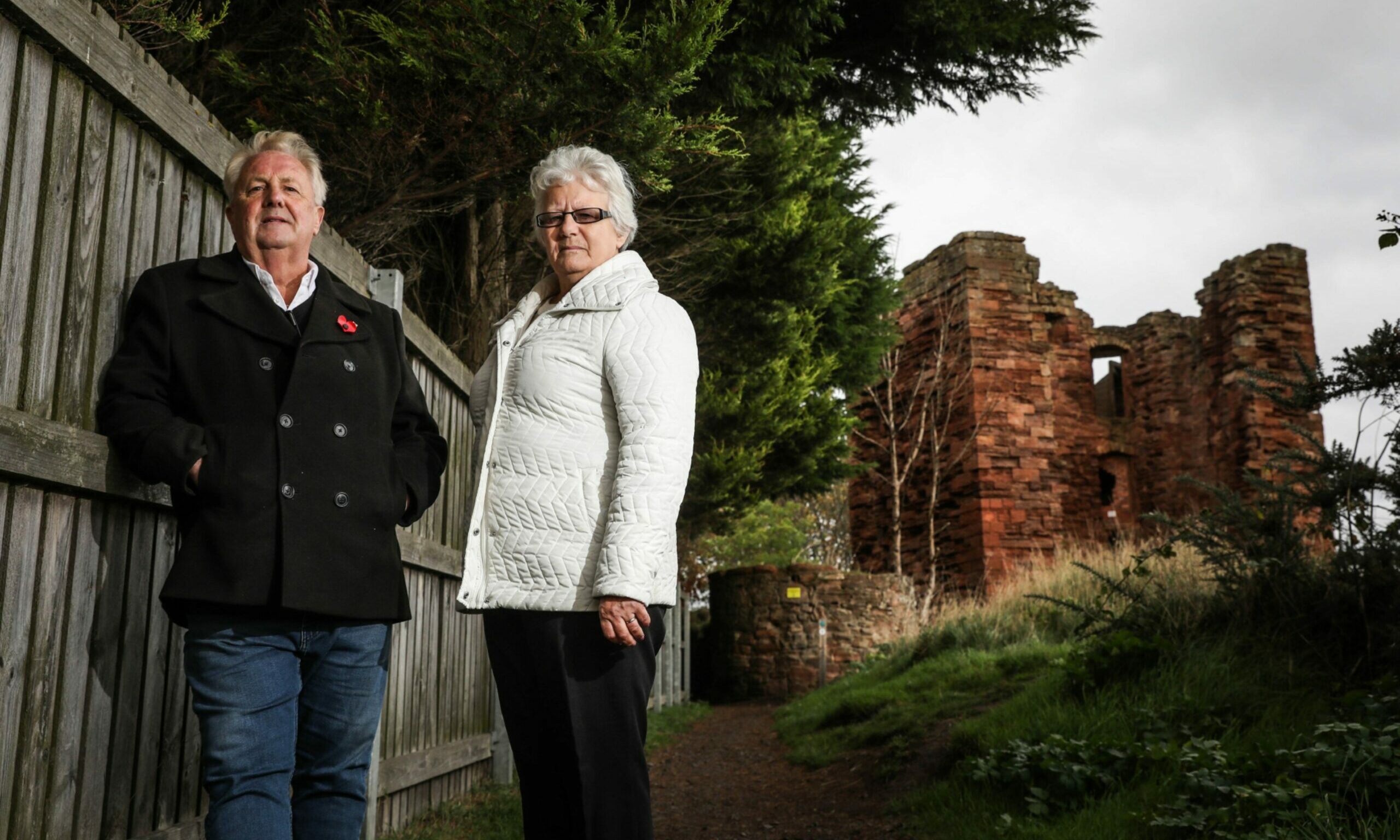 MacDuff Castle ruins partially lost to visitors due to Fife Council trees