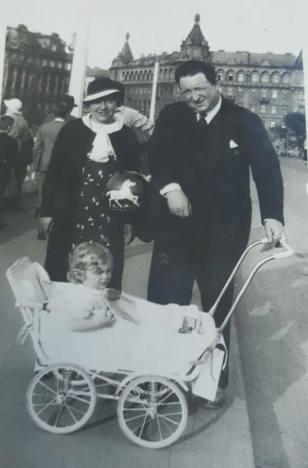 St Andrews honour: The remarkable story of Lord Alf Dubs' escape to the ...