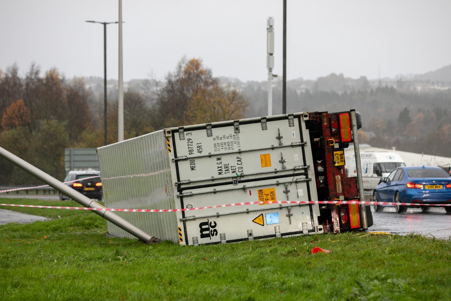 Speeding driver tipped lorry at busy Dundee roundabout