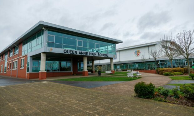 Dunfermline schools closing for eight days of teacher strikes