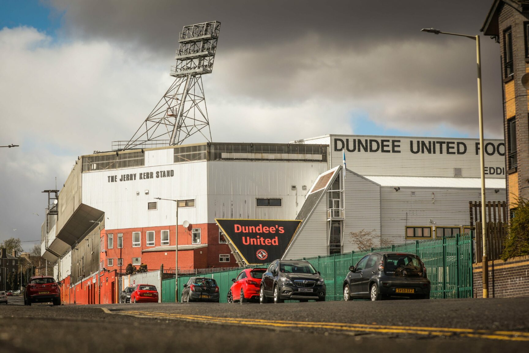 Ex-Aberdeen star fined for assaulting Dundee United fan
