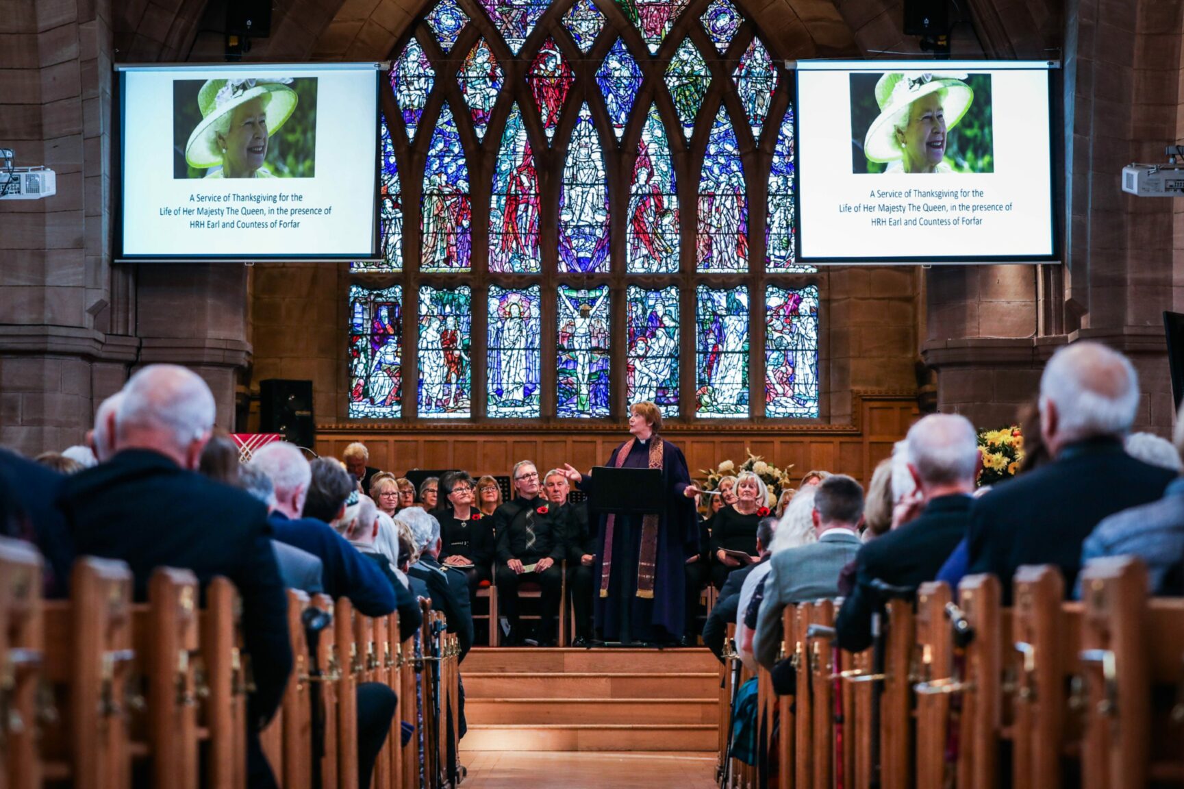 Earl and Countess of Forfar at town service of thanksgiving for Queen