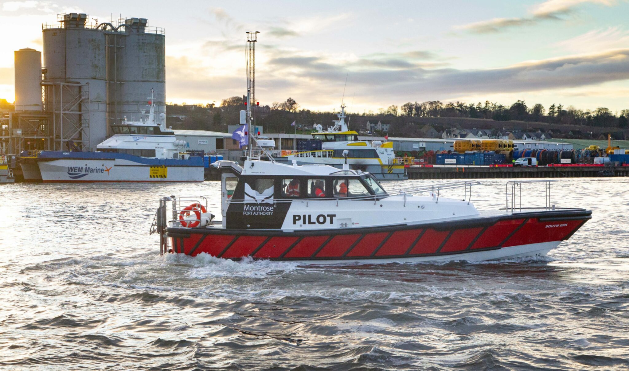 Best pictures as new pilot boat make spectacular Montrose arrival