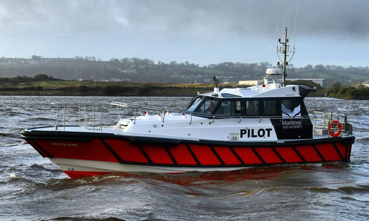 Best pictures as new pilot boat make spectacular Montrose arrival
