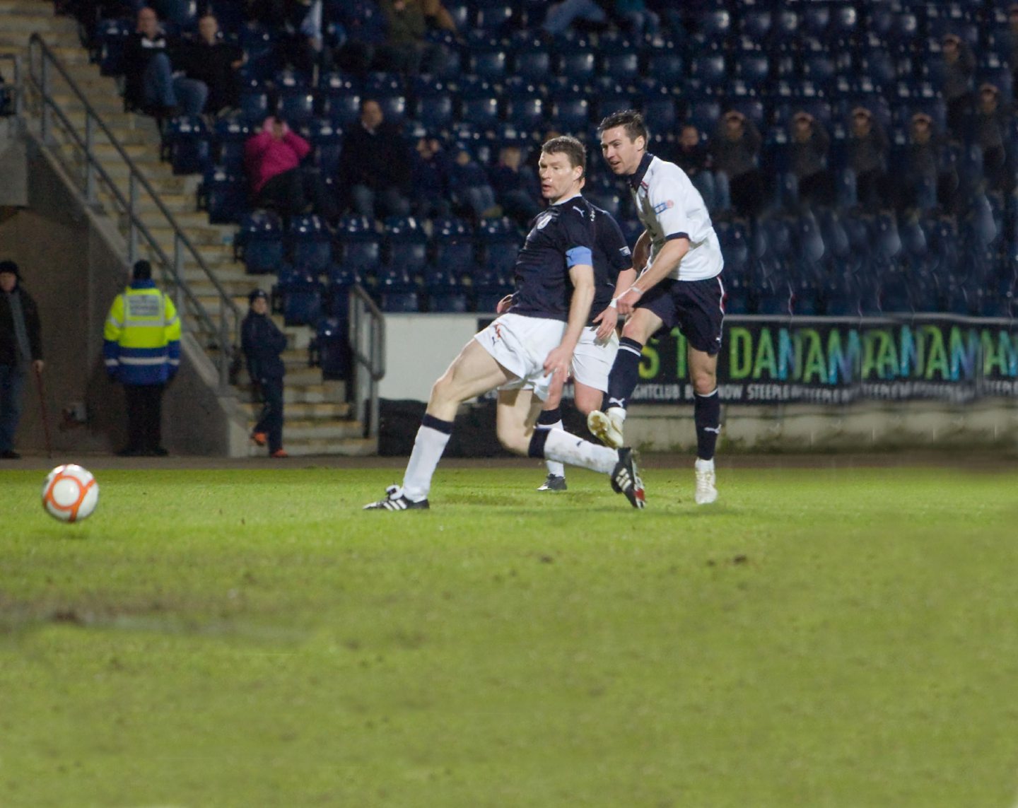 Big Bird on the pitch - the story of Dundee's winless run at Falkirk