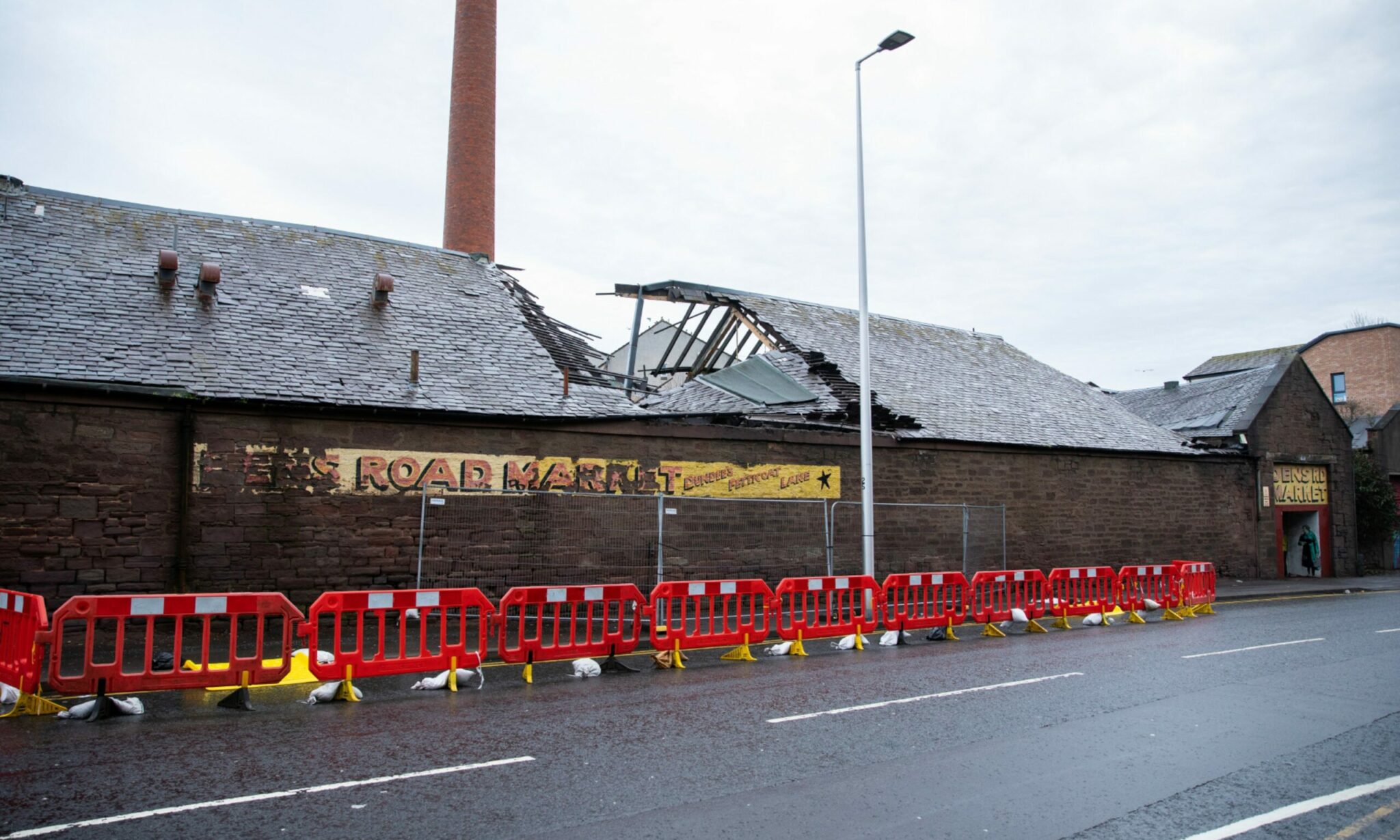 Part of roof collapses at Dens Road Market in Dundee