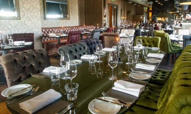 Hogmanay dinner in Dundee - 5 menus to help toast the New Year