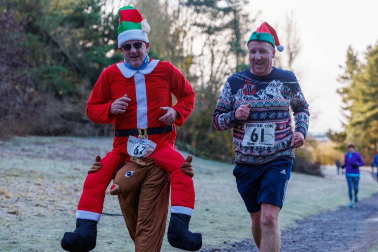 40 great pictures from Forfar Plum Pudding Plod