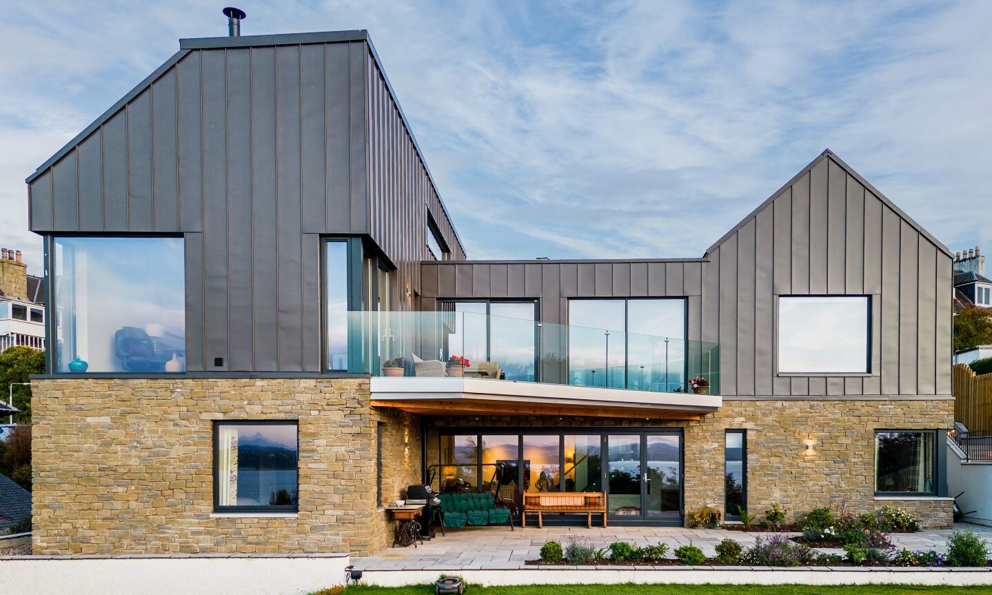 Amazing home in Wormit has stunning views over the Tay