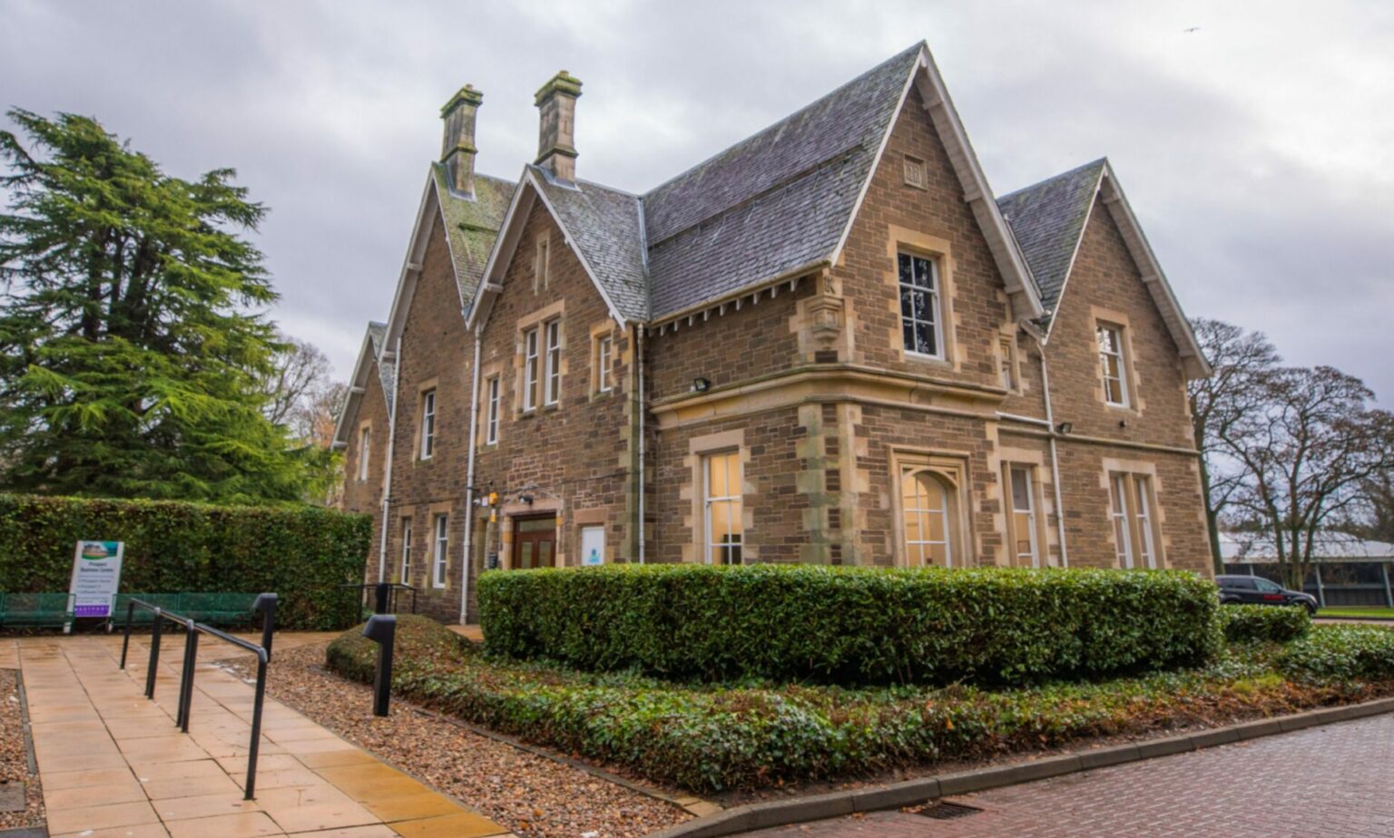 Finance firm Advanta Wealth opens Dundee office