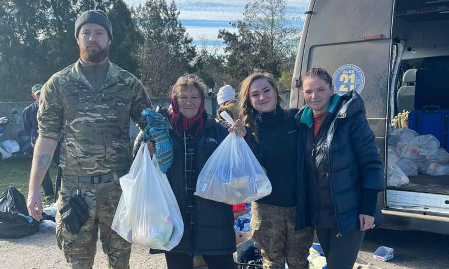 Dundee volunteer in Ukraine 'won't stop helping until war is over'