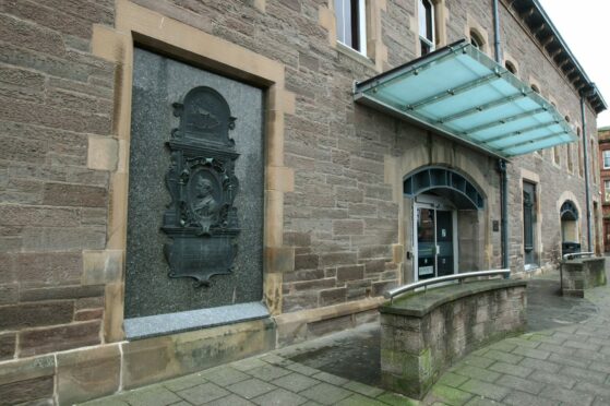 Pullar House: Council to buy Perth office and Kinnoull St car park