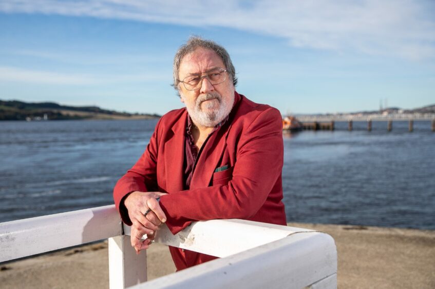 E-stream: How Kirkcaldy High education experiment scarred pupils