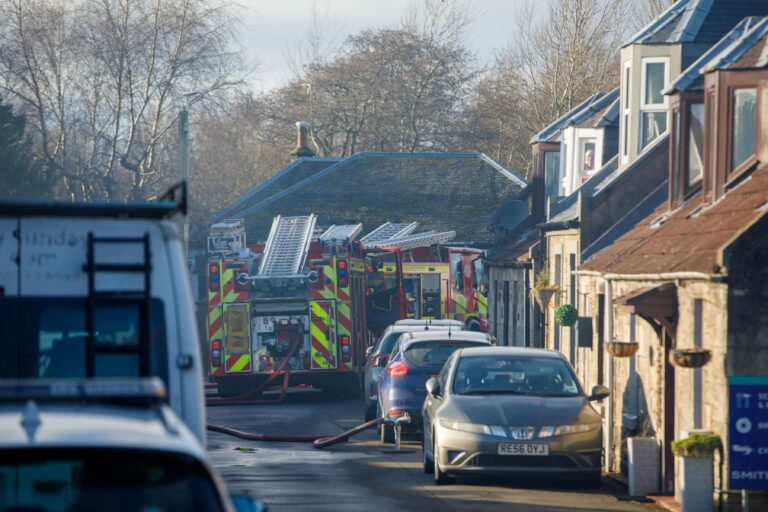 Kinross residents say house blaze was 'like a fireball'