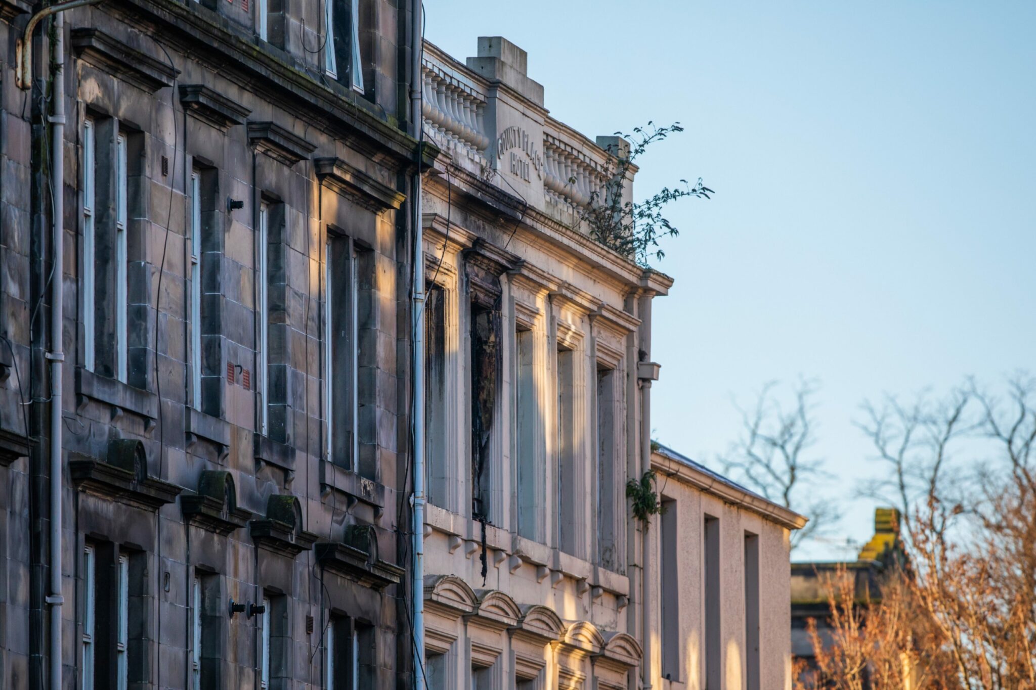 Perth hotel fire: Worker tells of bid to save people as three die in blaze