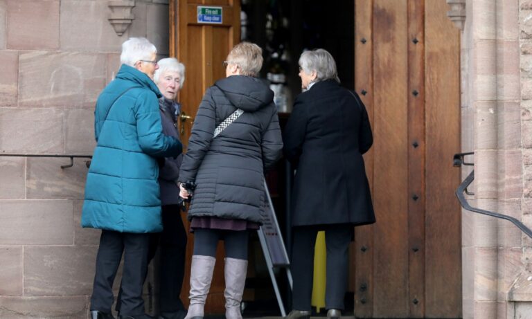 Tributes paid at memorial service for tragic Forfar GP Bill Yule - The ...
